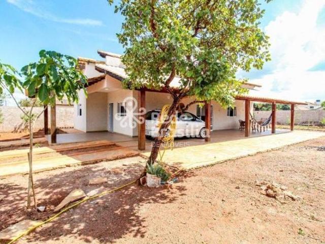 Condomínio Residencial Vale das Palmeiras Casa à venda, 3 quartos, sendo 1 suíte, Jardim Botânico
