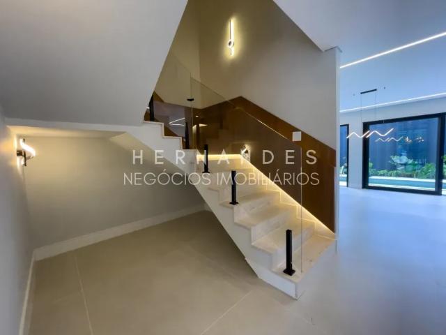 Condomínio Residencial 3 em Alphaville com 4 suítes