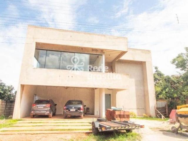 Condomínio São Francisco II Casa à venda, 6 quartos, 3 suítes, Jardim Botânico