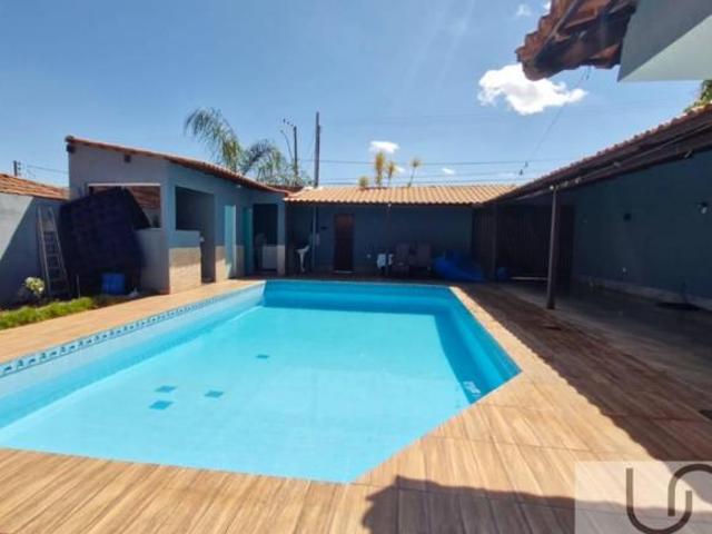 Condomínio Serra Azul CASA COM 1 SUÍTE