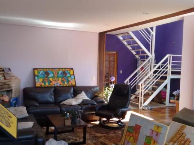 Condomínio Serra da Cantareira com 400 m2, 4 dormitórios, 1 suite