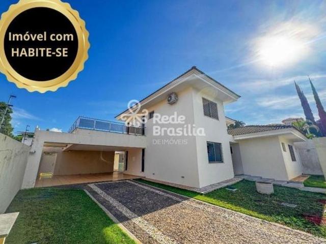 Condomínio Solar de Brasília Casa à venda, com 4 suítes e lote duplo vazado, Jardim Botânico