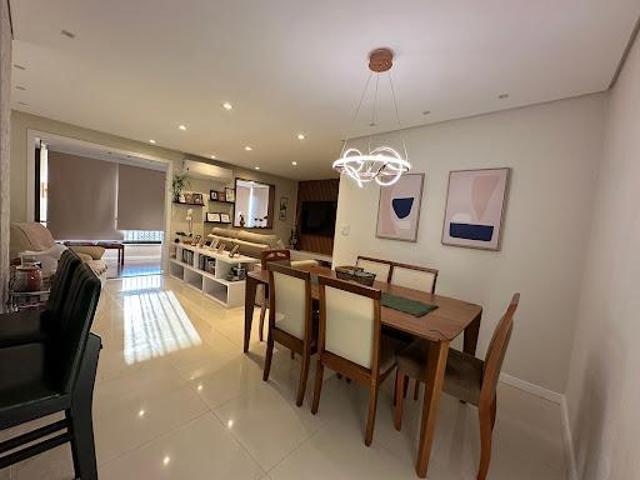 Condomínio Terrasse Premiere Avenida Cidade Jardim 89m², reformado e com planejados Varanda Go