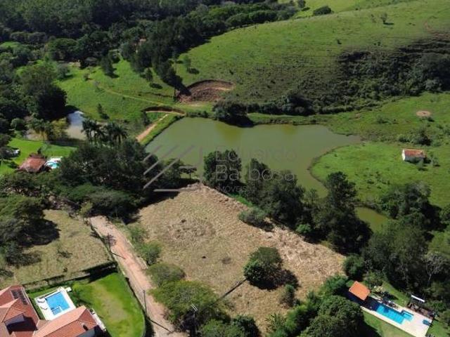 Condominio Três Lagos Terreno a venda em Piracaia/SP Condomínio Fechado com Lago