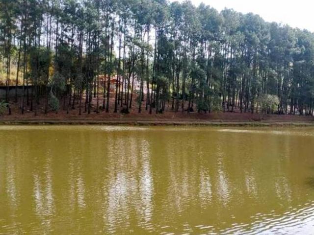 Condomínio Vale das Emas Terreno com 360 m2 em Bragança Paulista