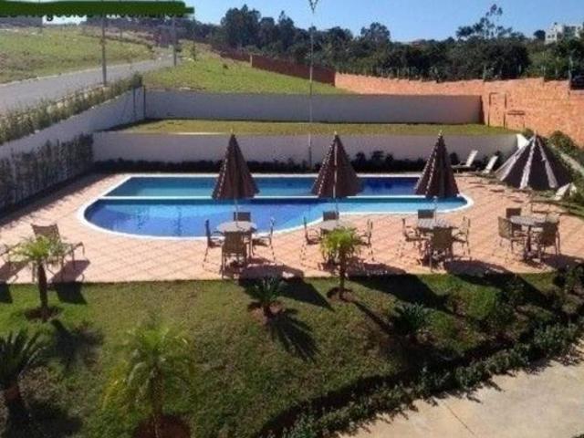 Condomínio Viena lote plano 460m2