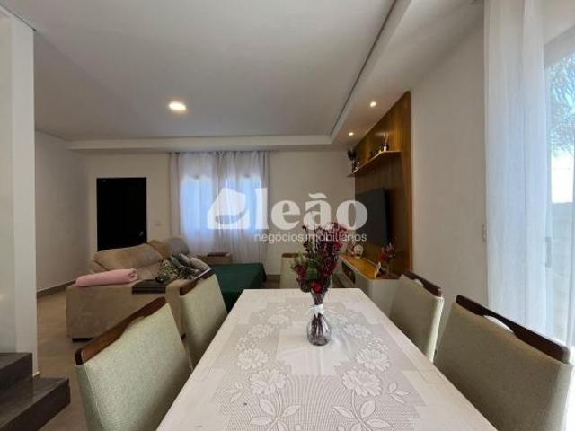 Condomínio Vila de São Lourenço Casa à venda no Condomínio Vila de São Lourenço — Valinhos/SP