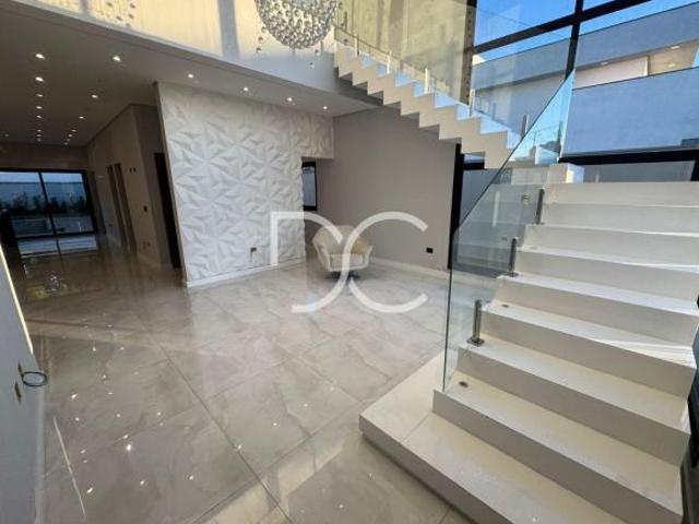 Condominio Vila Verona Venda Sobrado | AC 305m² | AT 420m² | 3 Suítes | 4 Ban | 4 Vagas