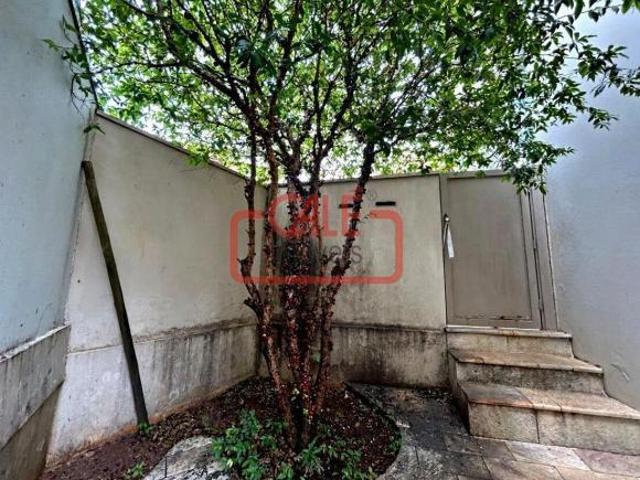 CONDOMINIO VILAGE TERRAS DE INDAIA Casa 5 Suítes de Esquina no Village Terras de Indaiá