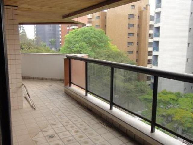 Condomínio Villa Dei Fiori 211m 3 suites 3 vagas
