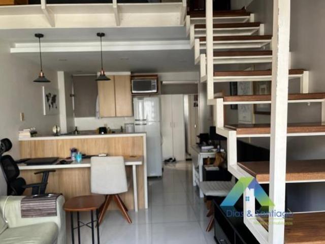 Condomínio Villaggio II Apartamento duplex todo mobiliado em localização privilegiada na área nobr
