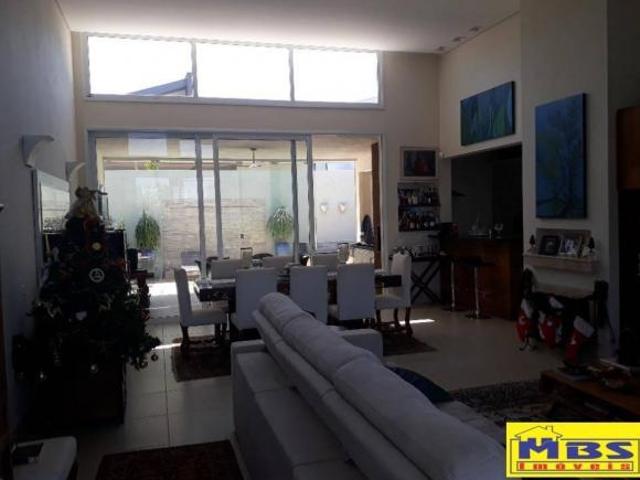 Condominio Villas do Golfe linda casa á venda
