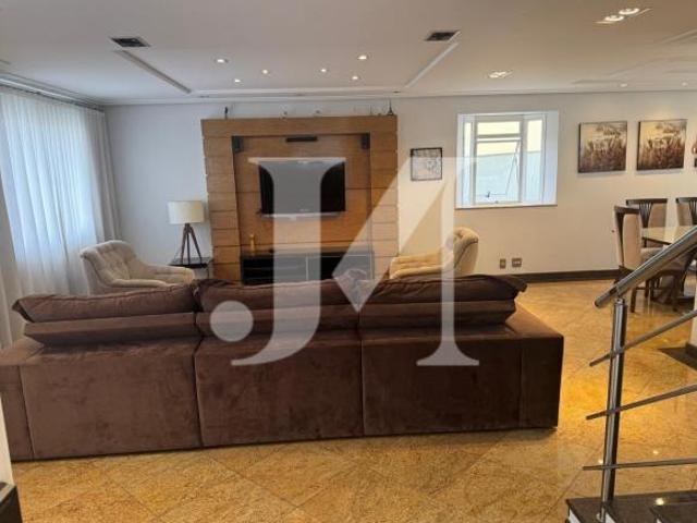 Condomínio Villas Novas Tatuapé I Casa Sobrado de 209m², 4 dormitórios, sendo 2 suítes, 4 vagas de