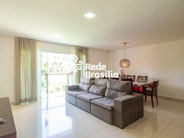 Condomínio Ville de Montagne | Casa Sobrado com 5 quartos sendo 3 suítes 2 vagas Jardim Botâni
