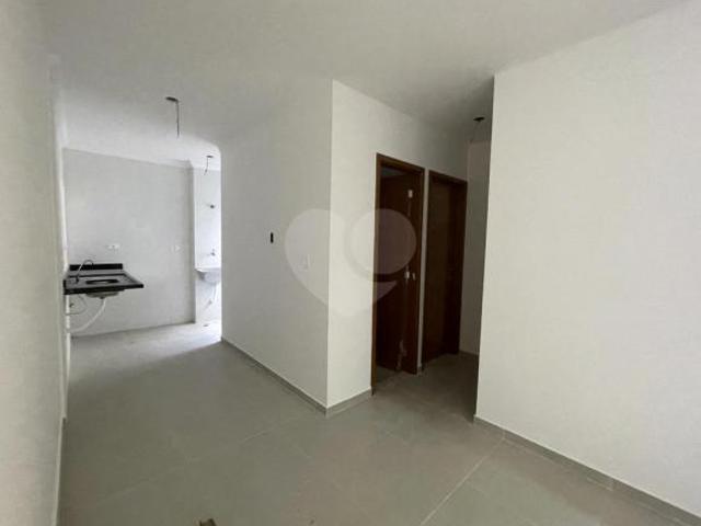 Condominio 36AU com 02 dormitórios sem vaga próximo metrô Tucuruvi