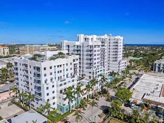 Condo/Coop Boca Raton, FL 155 E Boca Raton Rd #514