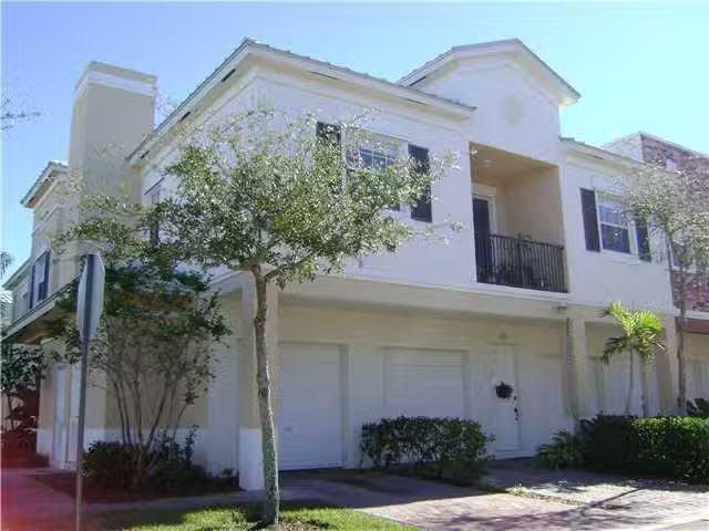 Condo/Coop Port Saint Lucie, FL 10520 SW Stephanie Way #2211