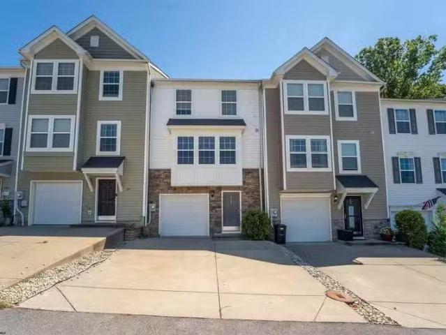 Condo/Townhouse Morgantown, WV 213 Summerfield Dr
