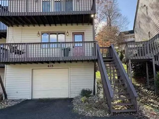 Condo/Townhouse Morgantown, WV 615 Mariner Vlg