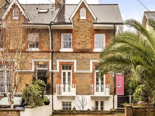 Condray Place, London, SW11 3PW, United Kingdom | 4 bed duplex for rent #165994593 | Rentberry