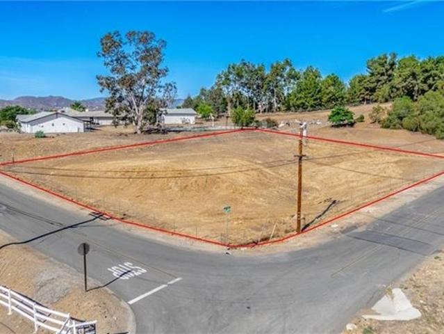 Conejo/Las Flores, Menifee, CA 92587