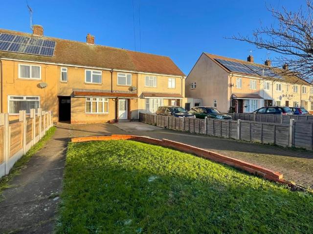 Coneygree Road, Peterborough PE2 3 bed terraced house to rent £1,095 pcm £253 pw