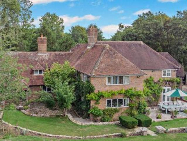 Coneyhurst Road, Billingshurst, Equestrian Facility For