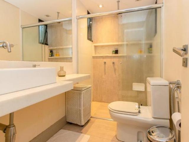 Aconchegante apartamento para venda em Vila Mariana com 3 quartos, sendo 3 suítes, 205m² jaqueline
