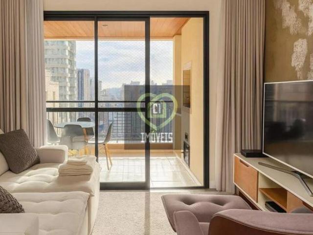 Confortavel apartamento com 3 suites e varanda gourmet