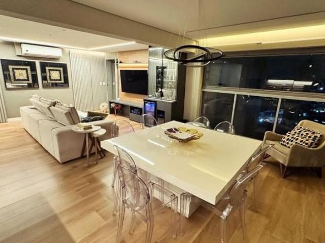 Funcional apartamento para venda e locação em Jardim Marajoara com 3 quartos, sendo 1 suíte, 123m²