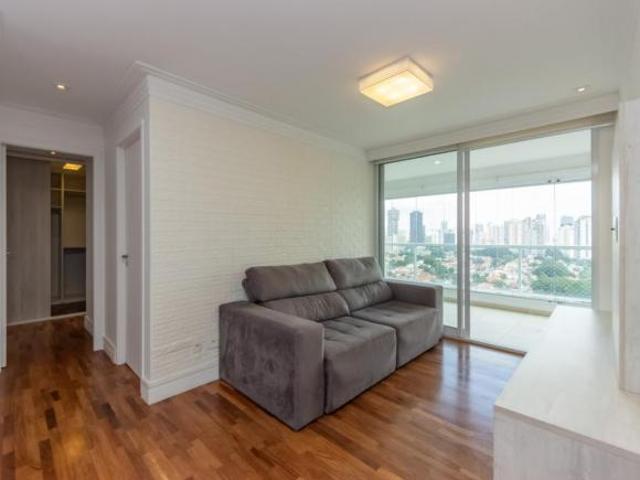 Confortável apartamento para venda em Brooklin Paulista com 2 quartos, sendo 1 suíte, 67m²