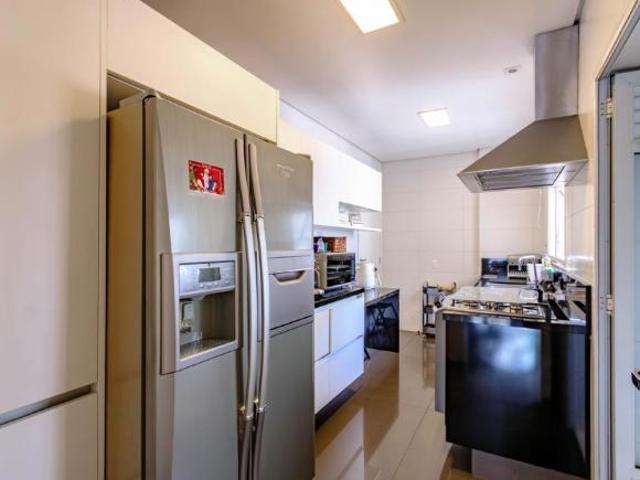 Elegante apartamento para venda em Brooklin Paulista com 2 quartos, sendo 2 suítes, 145m² elietetu