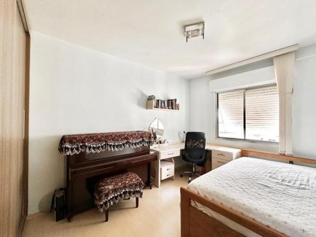Funcional apartamento para venda em Cambuci com 3 quartos, 135m²