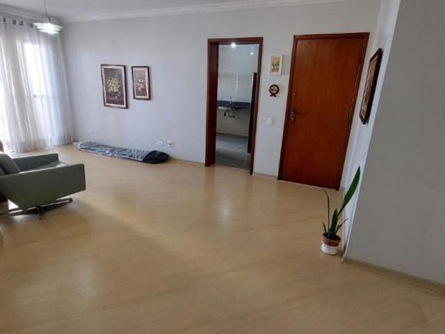 Elegante apartamento para venda em Chácara Inglesa com 3 quartos, sendo 1 suíte, 98m²