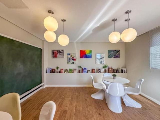 Funcional apartamento para venda em Chora Menino com 2 quartos, 52m²