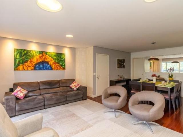 Confortável apartamento para venda em City América com 3 quartos, sendo 3 suítes, 122m²
