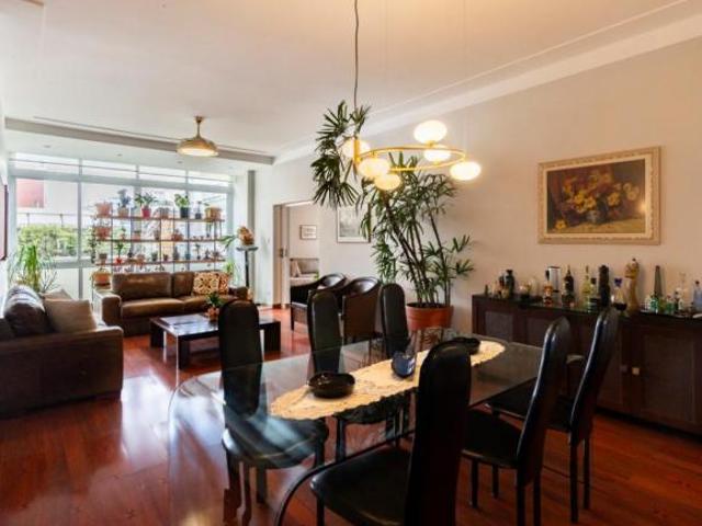 Agradável apartamento para venda em Higienópolis com 3 quartos, sendo 2 suítes, 182m²