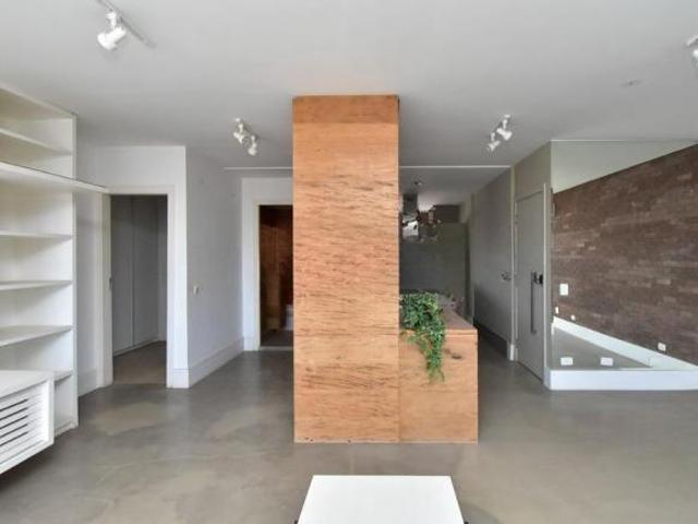 Elegante apartamento para venda em Itaim Bibi com 3 quartos, sendo 2 suítes, 131m²