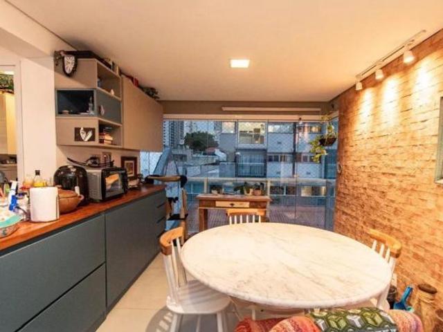 Atraente apartamento para venda em Ipiranga com 2 quartos, sendo 1 suíte, 65m²