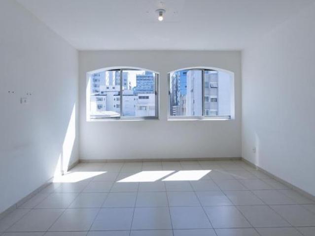 Versátil apartamento para venda em Paraíso com 2 quartos, sendo 1 suíte, 105m²