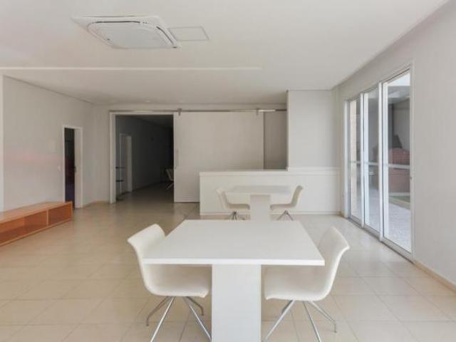 Versátil apartamento para venda em Perdizes com 3 quartos, sendo 3 suítes, 137m² danielebolzonello