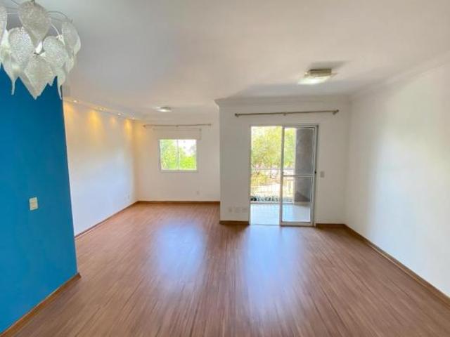 Confortável apartamento para venda em República com 2 quartos, sendo 1 suíte, 68m²