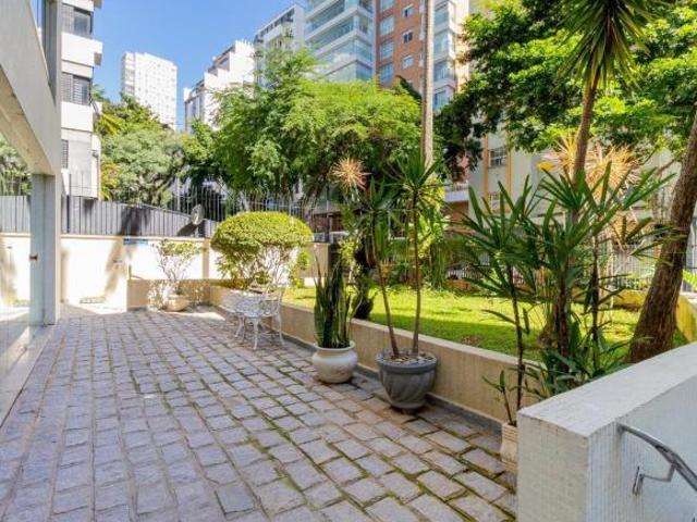 Confortável apartamento para venda em Santa Cecília com 2 quartos, 60m²