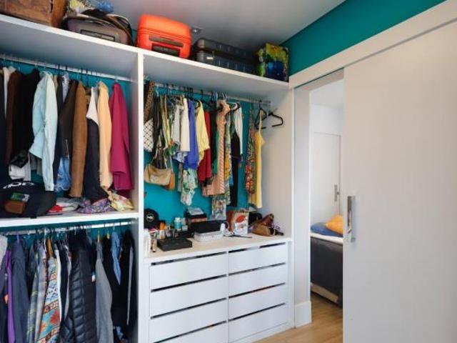 Confortável apartamento para venda em Vila Anastácio com 3 quartos, sendo 3 suítes, 157m² remaxmon