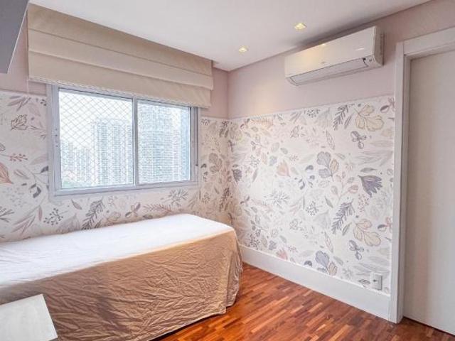 Versátil apartamento para venda em Vila Gertrudes com 3 quartos, sendo 3 suítes, 165m² elietetufan