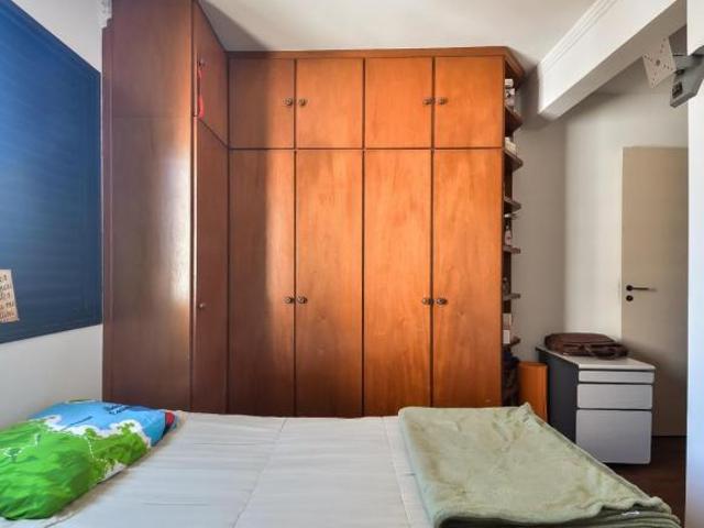 Agradável apartamento para venda em Vila Hamburguesa com 3 quartos, sendo 1 suíte, 74m²