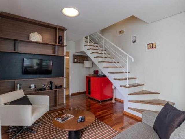 Excelente apartamento para venda em Vila Olímpia com 3 quartos, sendo 2 suítes, 133m²