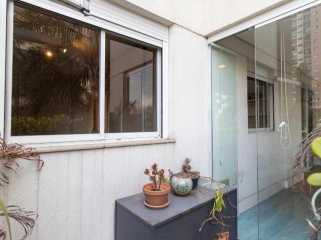 Funcional apartamento para venda em Vila Monte Alegre com 2 quartos, sendo 1 suíte, 76m² vivianeki