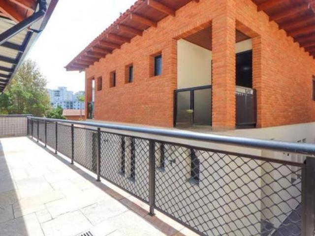 Confortável casa de vila para venda em Morumbi com 4 quartos, sendo 4 suítes, 430m² urban#4K24B