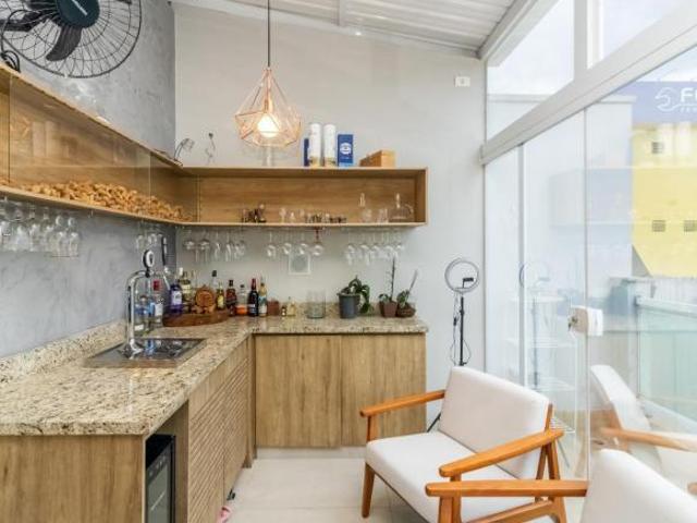 Confortável casa em condomínio para venda com 3 quartos, sendo 1 suíte, 172m² jeanrabelo#EXBME